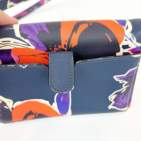 Trina Turk | Bags | Trina Trina Turk Nwt Multicolor Floral Cellphone ...